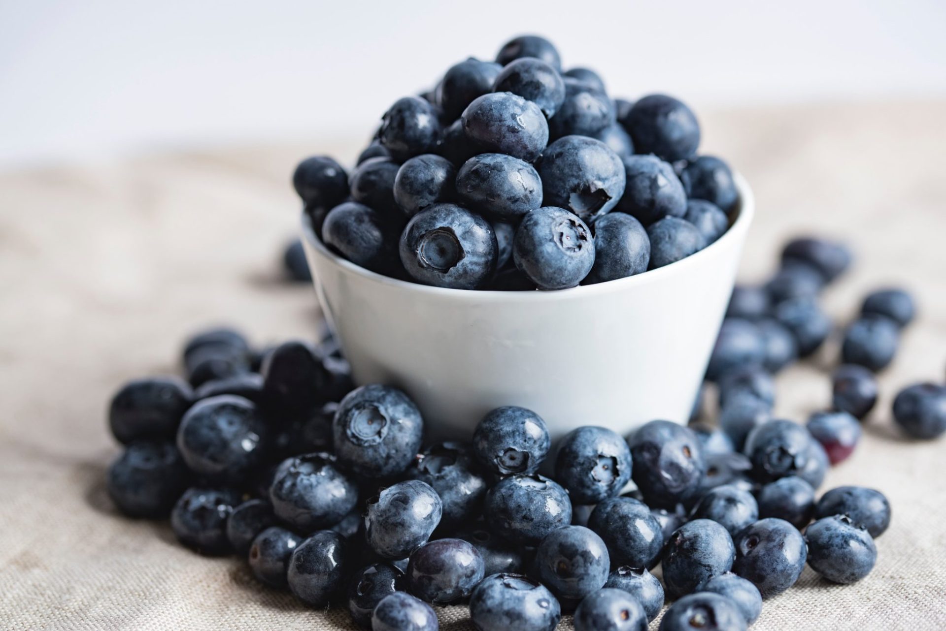 All the Berries You Should Eat. 12 Berries That are Perfect for Your ...