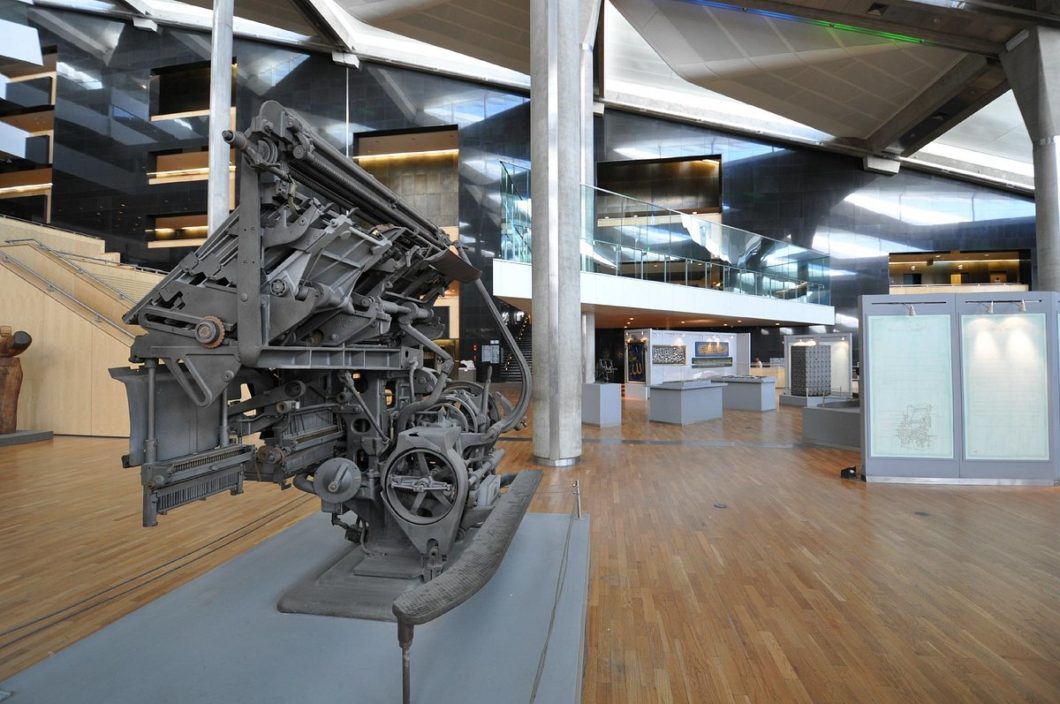 See Inside 11 of the World's Most Fascinating Libraries - Capital Lifestyle