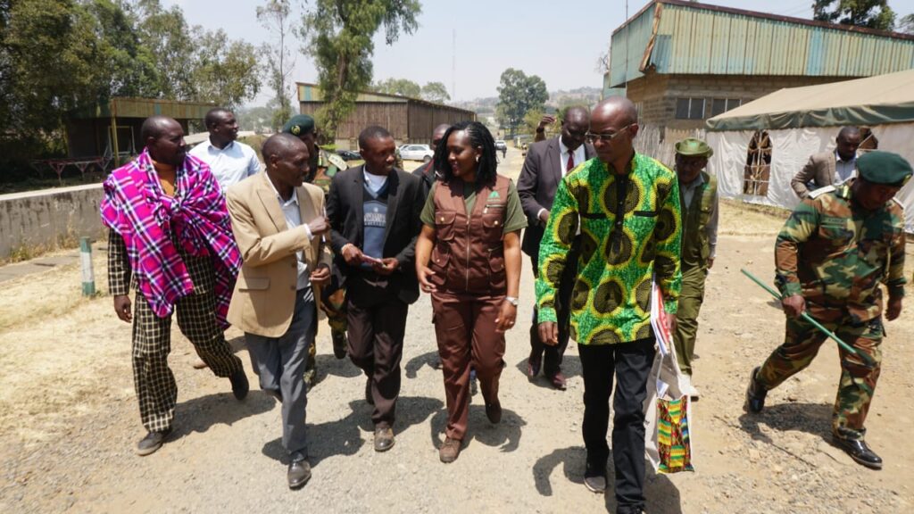 CS Tuya on fact finding mission following Aberdare Forest inferno ...