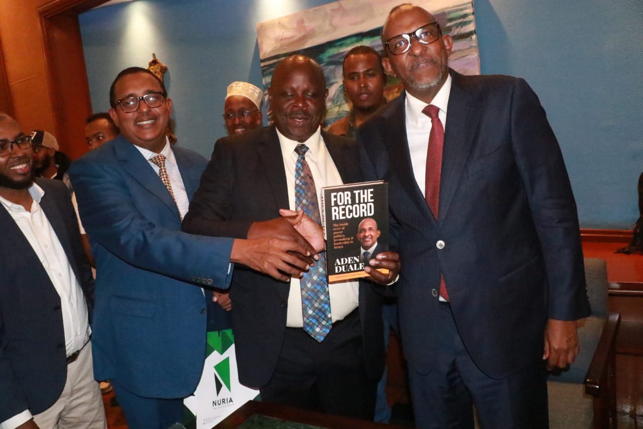 BOOK-LEADERS » Capital News