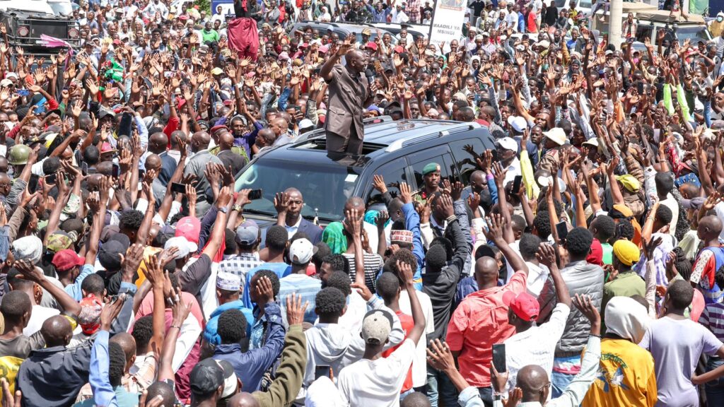 PICTURE STORY: President Ruto issues titles in Isiolo assures govt ...