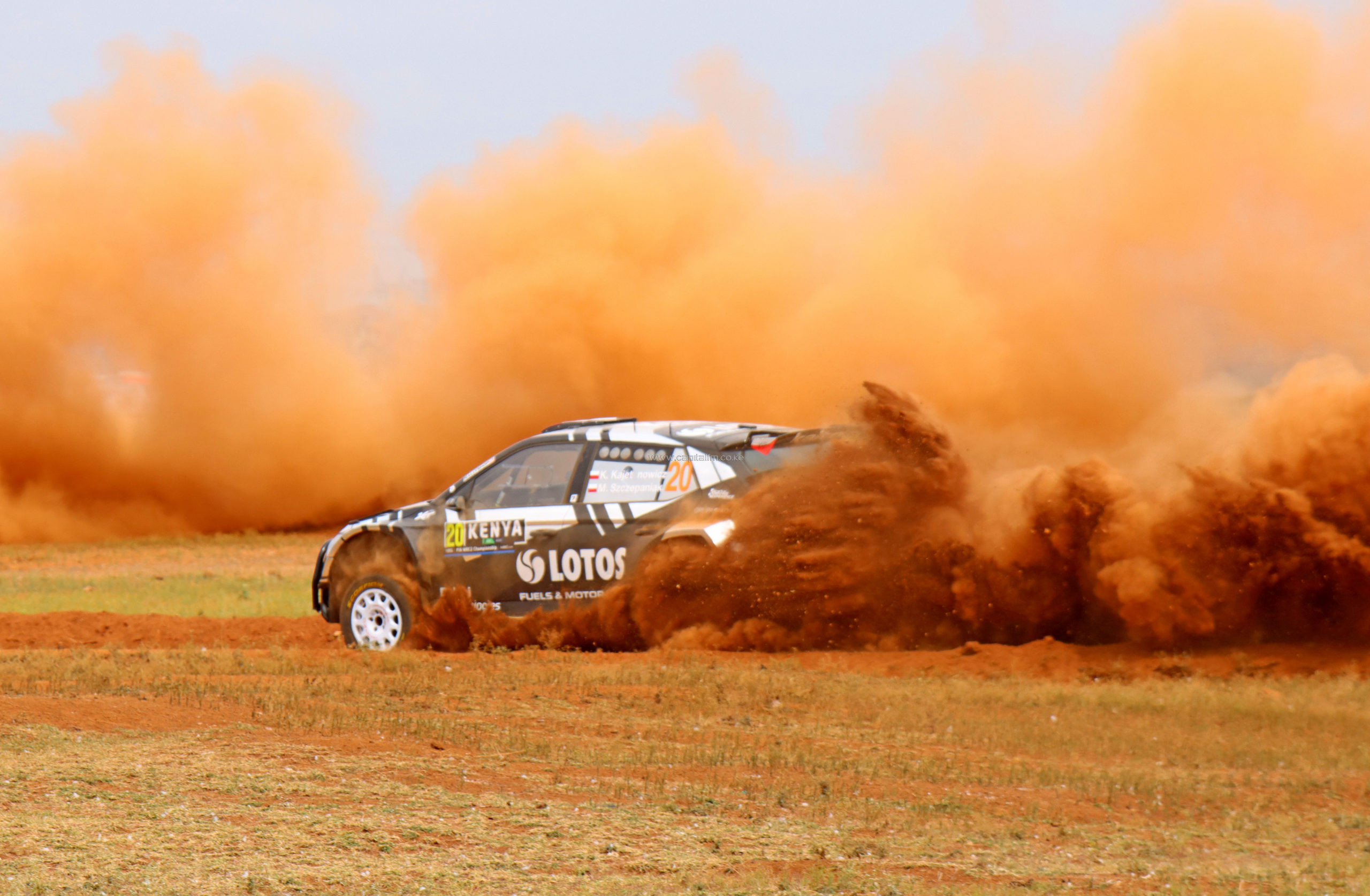 IN PICTURES: Drivers raise the dust literally as Kasarani Super Special ...