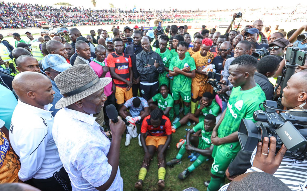 RUTO-AND-GOR-FANS - Capital Sports