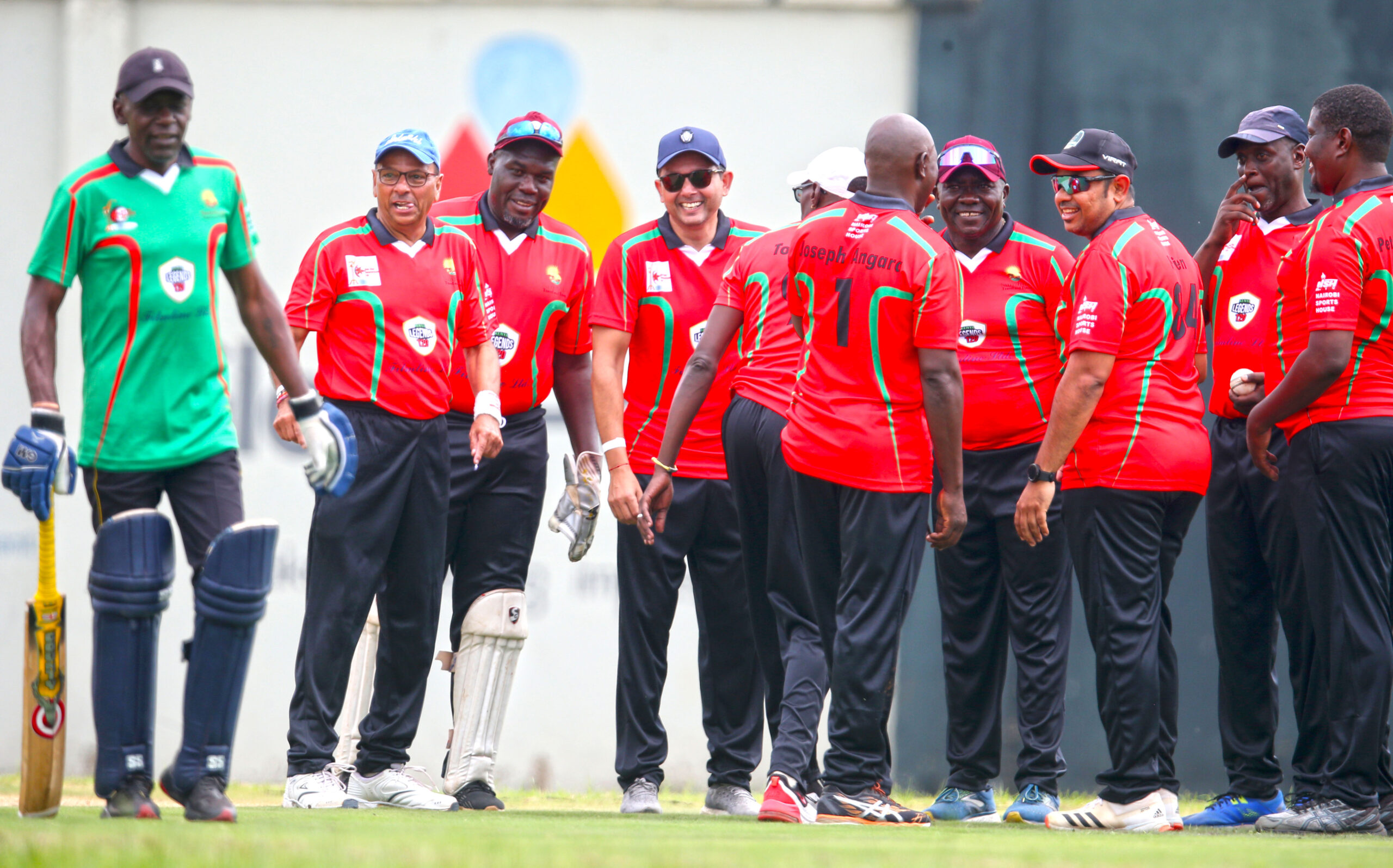IN PICTURES: Cricket legends turn back the clock in Nairobi friendly ...