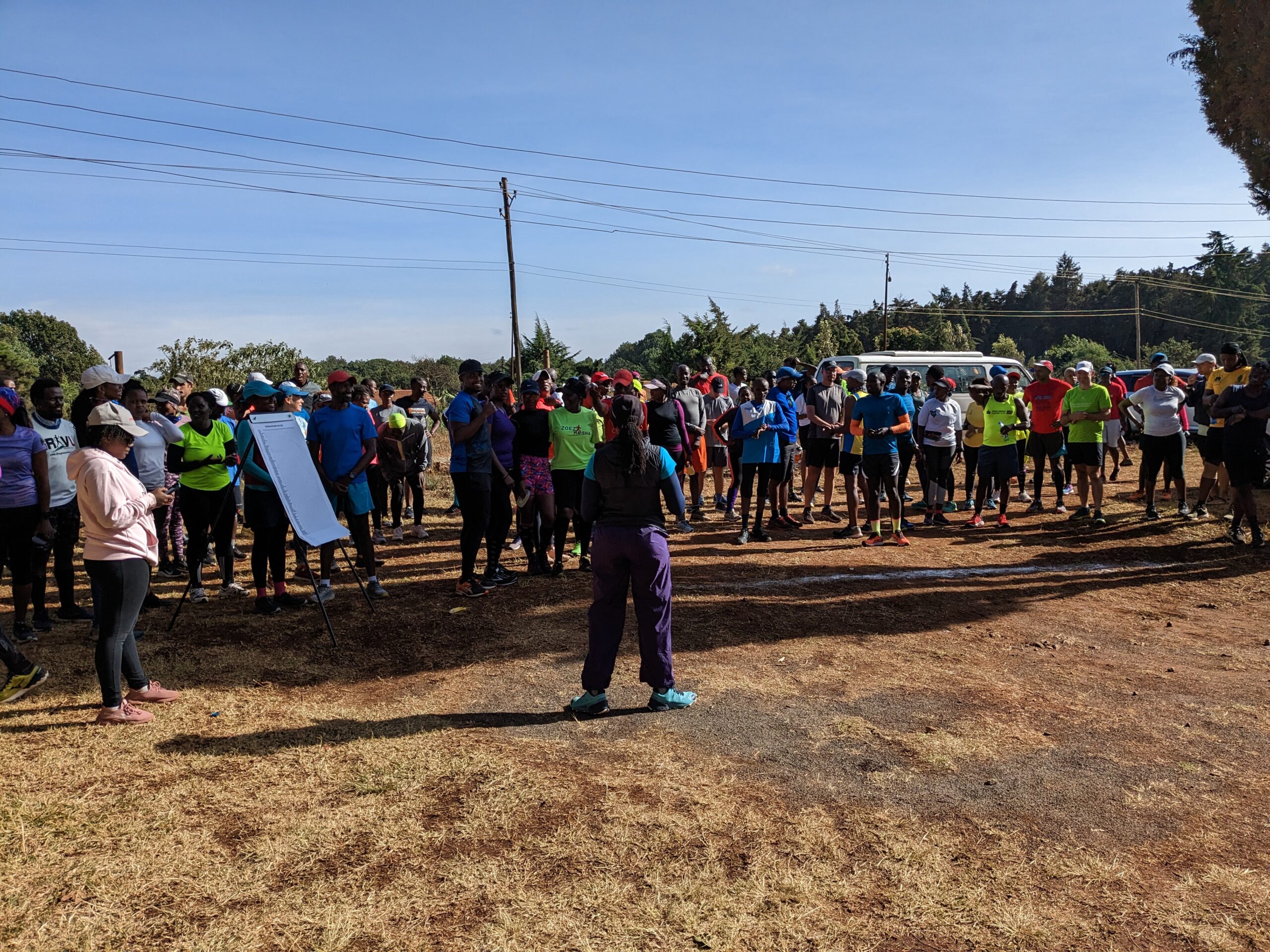 Runners-assembling-at-the-loop-starting-line-of-the-2023-Backyard-Ultra ...