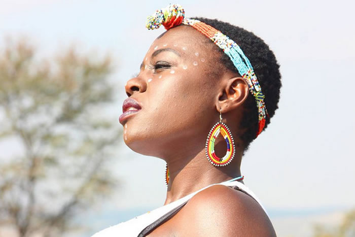 Akothe_short hair - The Sauce