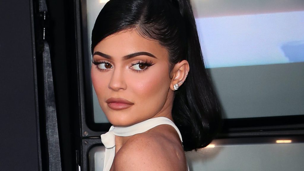 Kylie Jenner Shares First Glimpse Of Son On Instagram - The Sauce
